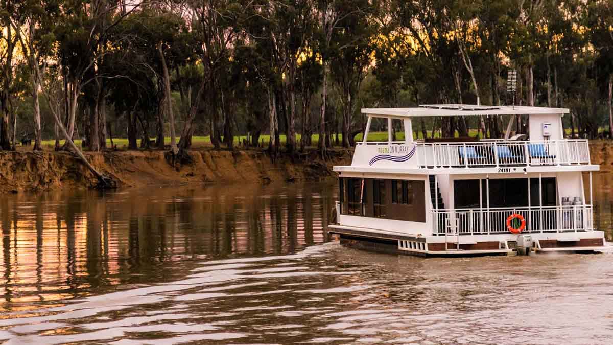 What’s the best type of boat? – Vic Boating Licence Course